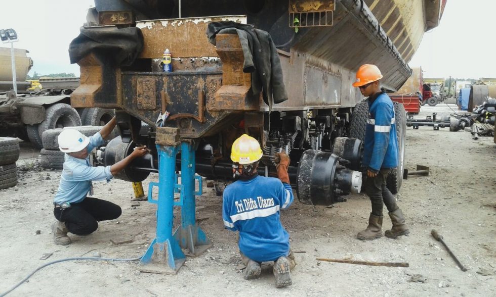 4 Permasalahan yang Sering Terjadi pada Kendaraan Trailer